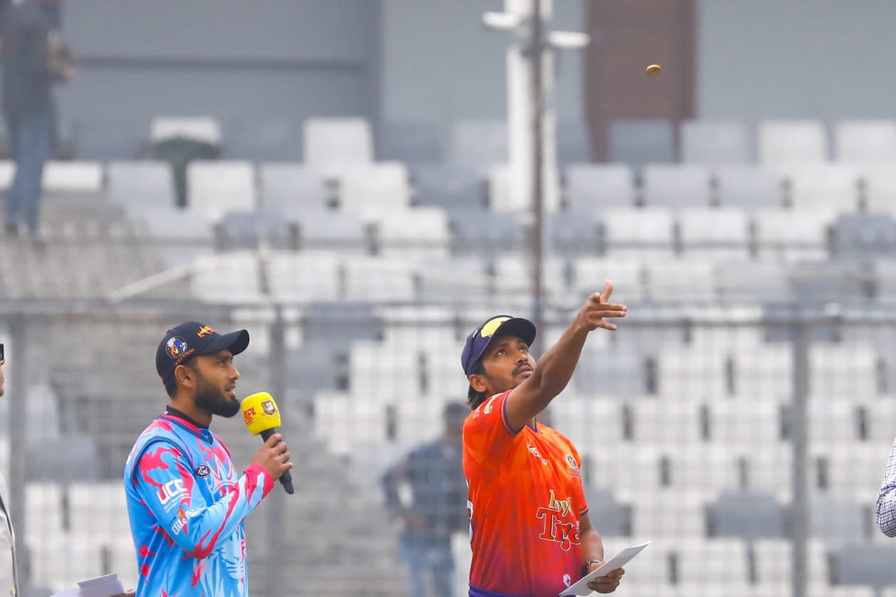 Full Commentary, Durbar Rajshahi vs Chittagong Kings, Match 7 ...