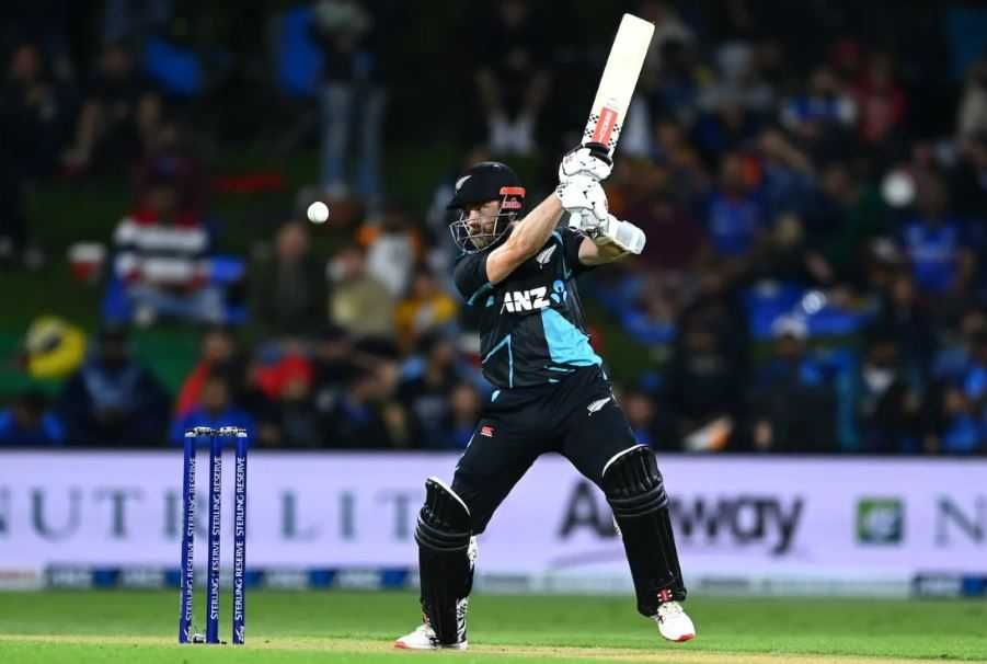 Williamson to miss third T20I, Chapman replaces him